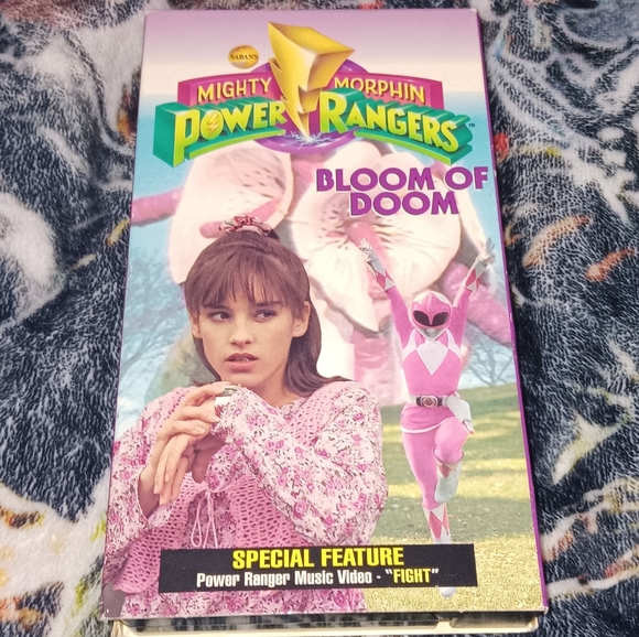 Vintage | Media | 994 Mighty Morphin Power Rangers Pink Ranger Vhs ...